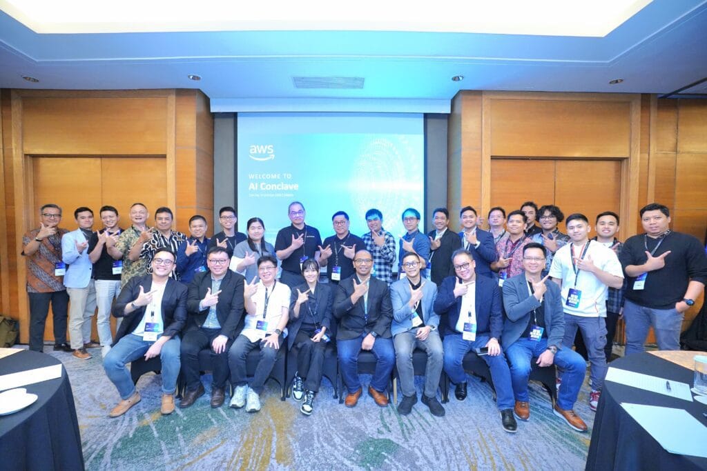 Menggali Potensi AI Bersama AWS: Partisipasi Tim SIDIK CYBER dalam ...